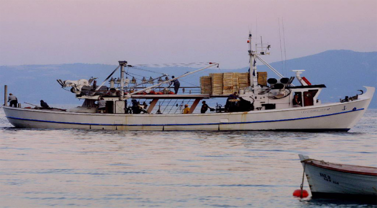 Ερώτηση για τη μη καταβολή αποζημίωσης ειδικού σκοπού στους αλιείς ...