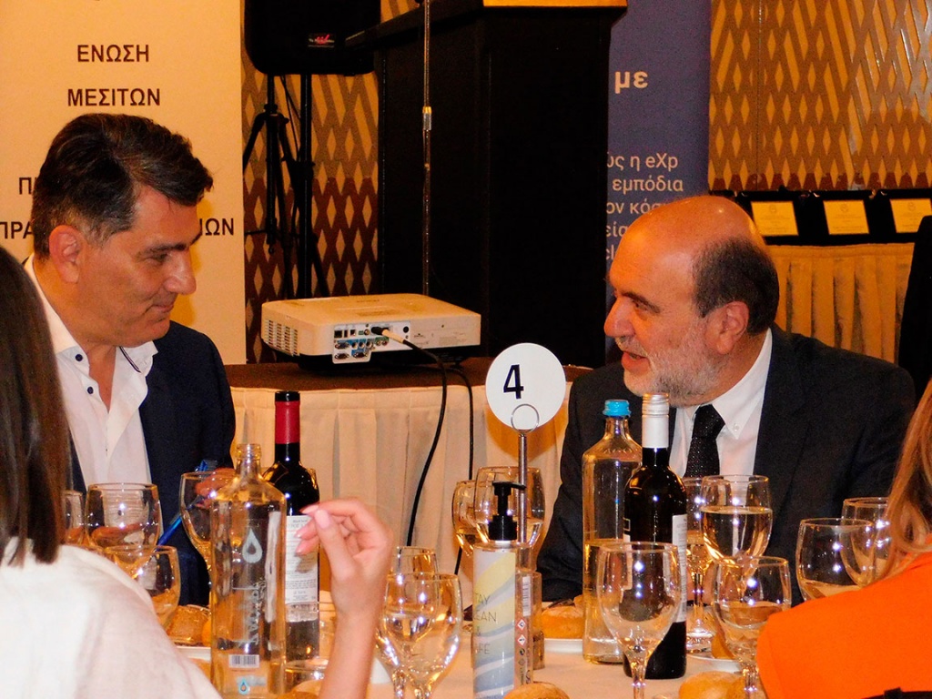 Τελετή απονομής βραβείων κτηματομεσιτών ακινήτων – Τρύφων Αλεξιάδης